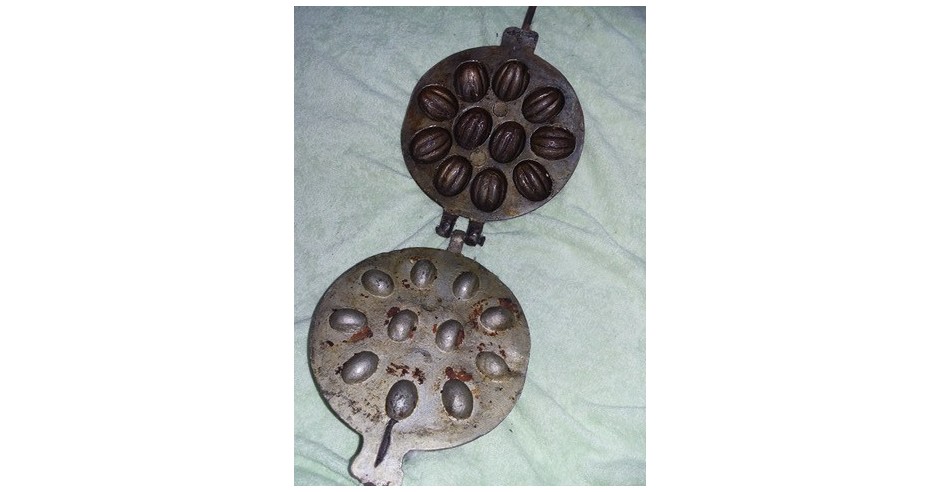 Forma Nuci Prajituri Traditionale, 14cm, 11 Nuci, 45cm Lungime ...
