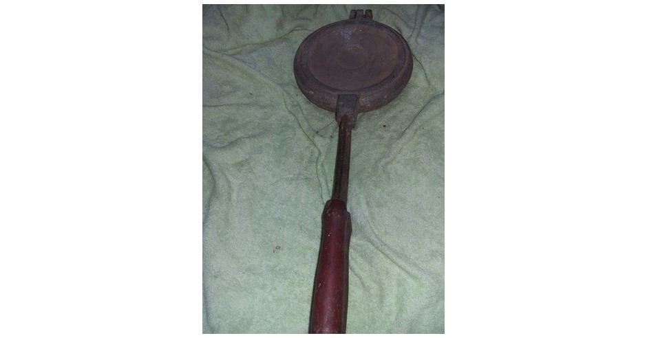 Forma Prajituri Nuci Umplute Aluminiu Aragaz Veche 16 Nuci, 42cm ...