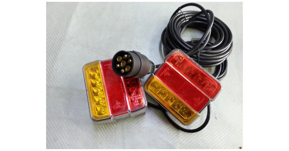 Stop remorca cu cablu si priza pe baza de led smd -4 functi, sticla ...