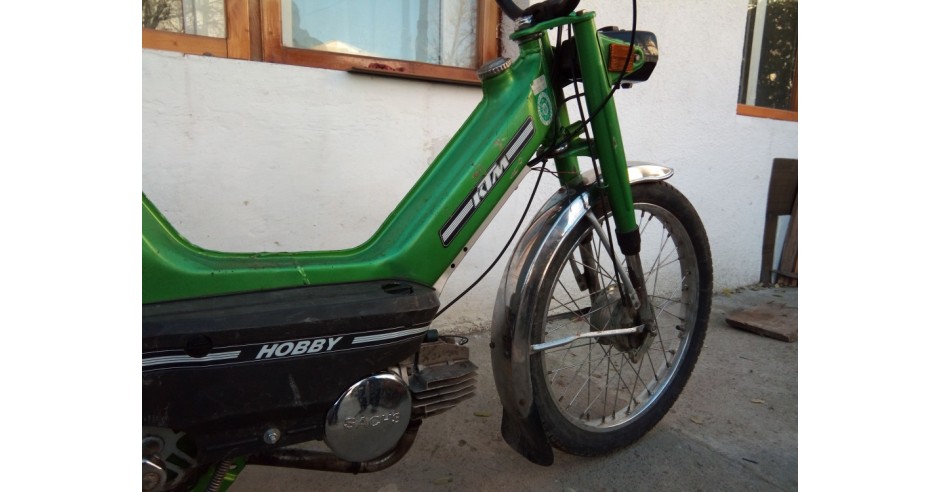 Motoreta cu pedale | arhiva Okazii.ro