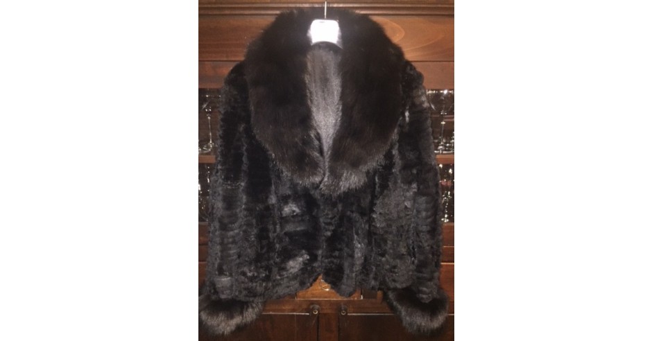 Haina din blana de nurca culoare neagra | arhiva Okazii.ro