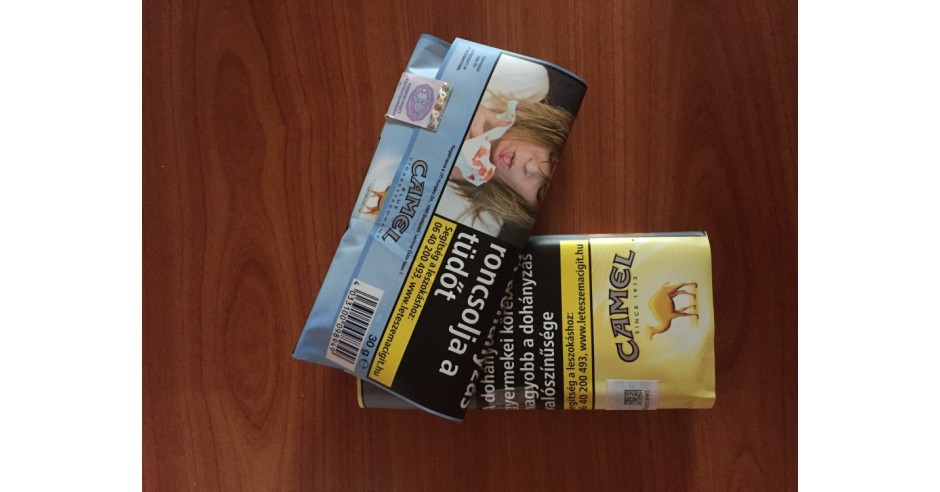 Tutun Camel albastru/galben | arhiva Okazii.ro