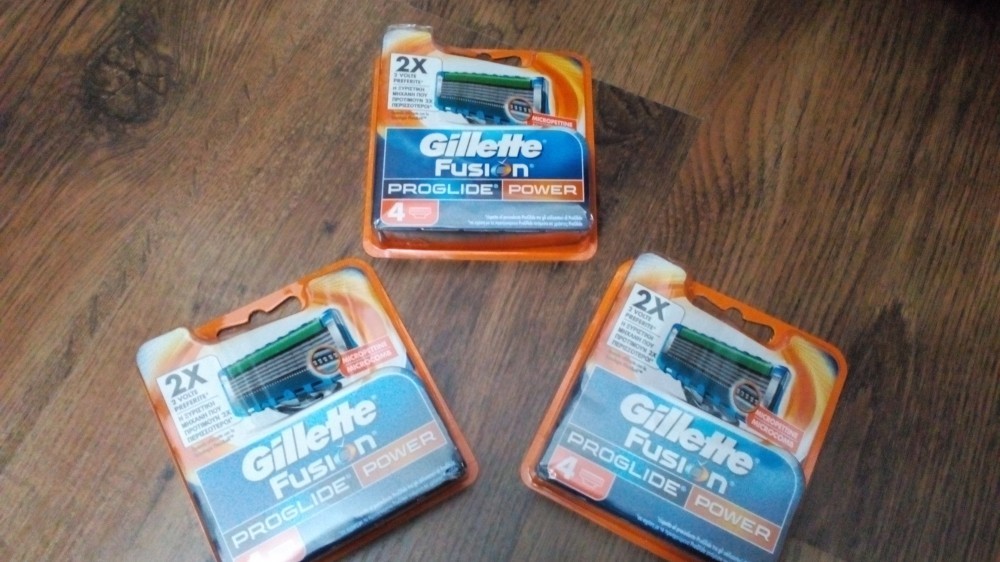 Rezerve Gillette Fusion Proglide Power (set 8 rezerve) | arhiva Okazii.ro