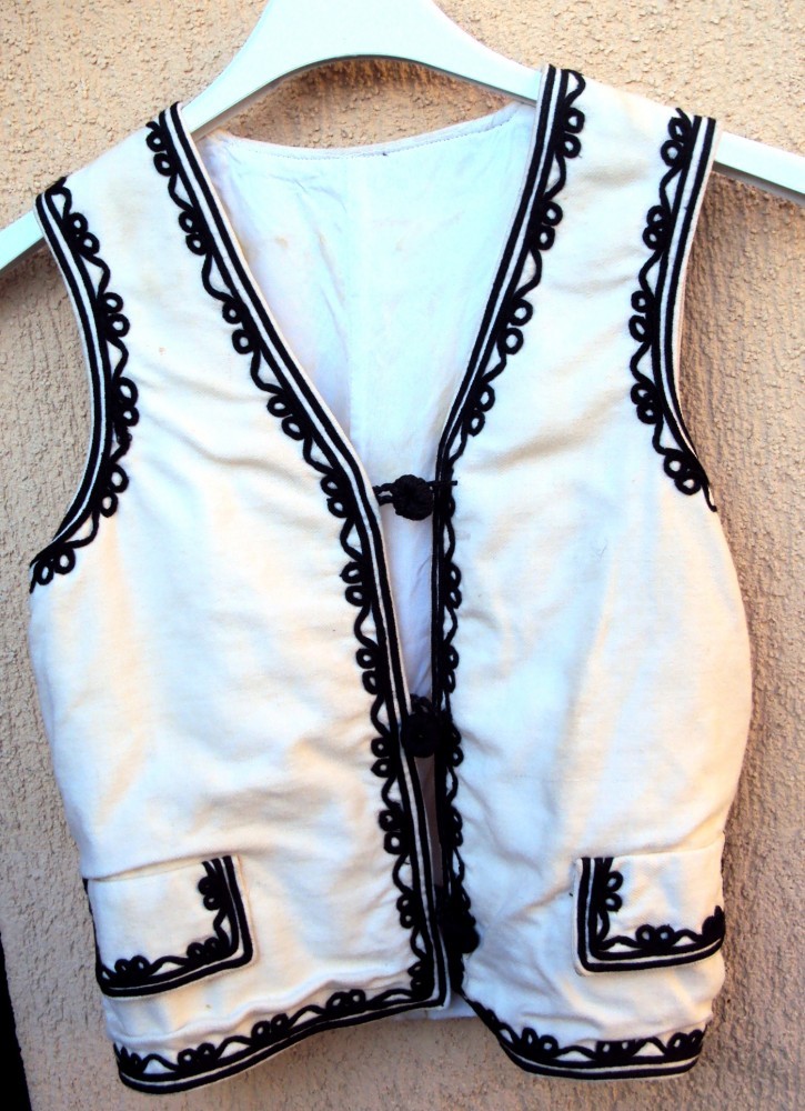 Ilic costum popular 1 | arhiva Okazii.ro