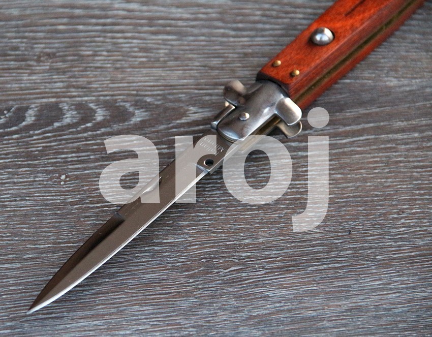 Briceag / Cutit STILETTO Italian. Insertii de lemn | arhiva Okazii.ro