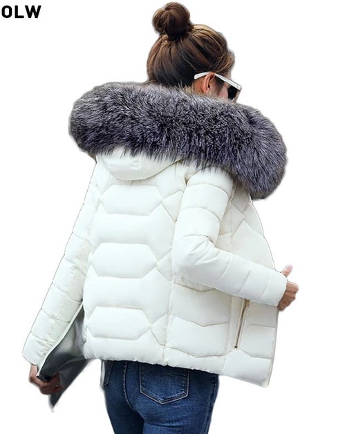 Geaca de dama cu guler din blana naturala | arhiva Okazii.ro