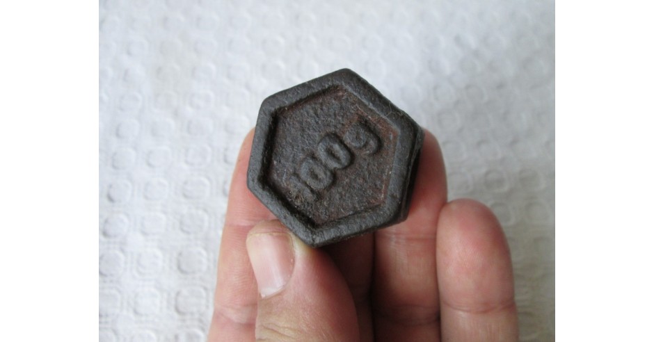 Greutate veche cantar 100 g, greutate balanta de colectie | arhiva ...