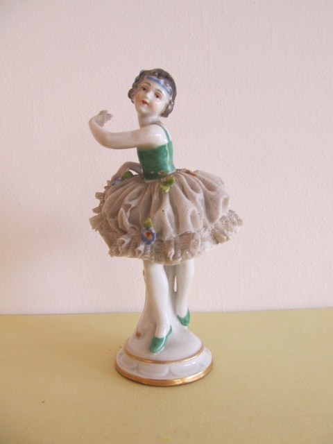 Bibelou din portelan , balerina (14) | arhiva Okazii.ro