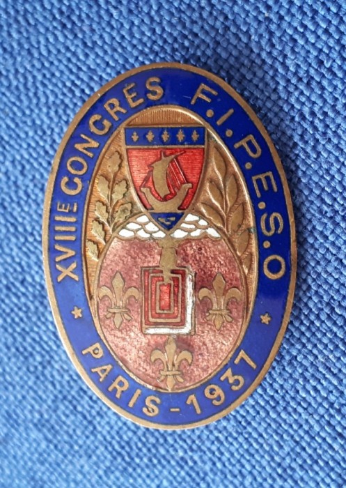 Insigna interbelica Franta - 1937 - Paris - superba - 4 cm | Okazii.ro