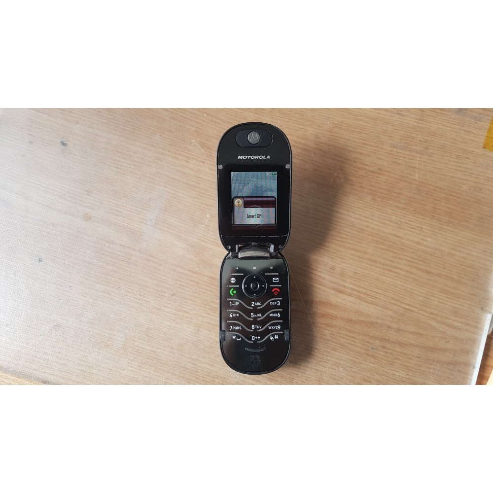 Telefon Clapeta Dame Motorola PEBL U6 Negru Liber. Livrare gratuita ...
