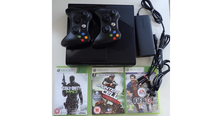 Consola Microsoft Xbox 360 Slim Elite 250Gb complet impecabil 3DVD joc ...