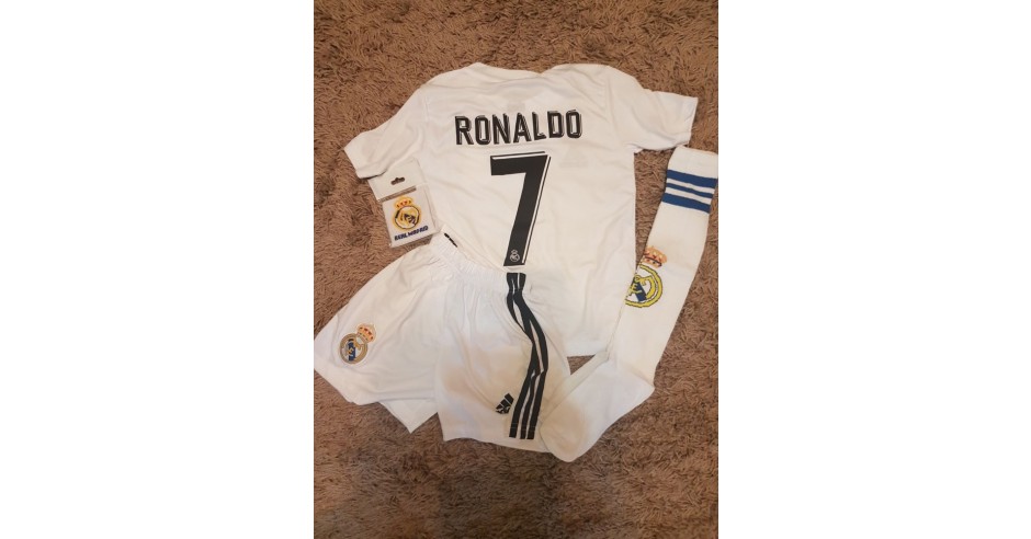 SET ECHIPAMENT RONALDO REAL MADRID SEZON 2018-2019 4-15ANI+JAMBIERE ...