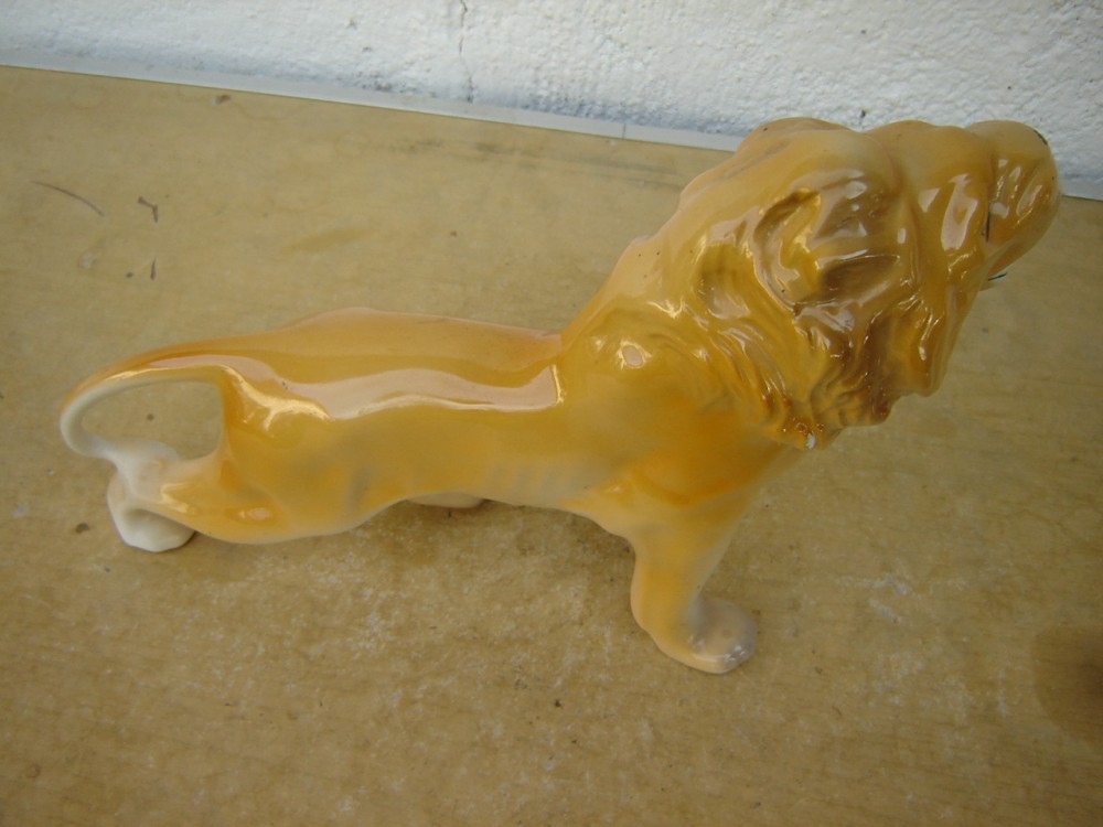 Bibelou de portelan, leu | arhiva Okazii.ro