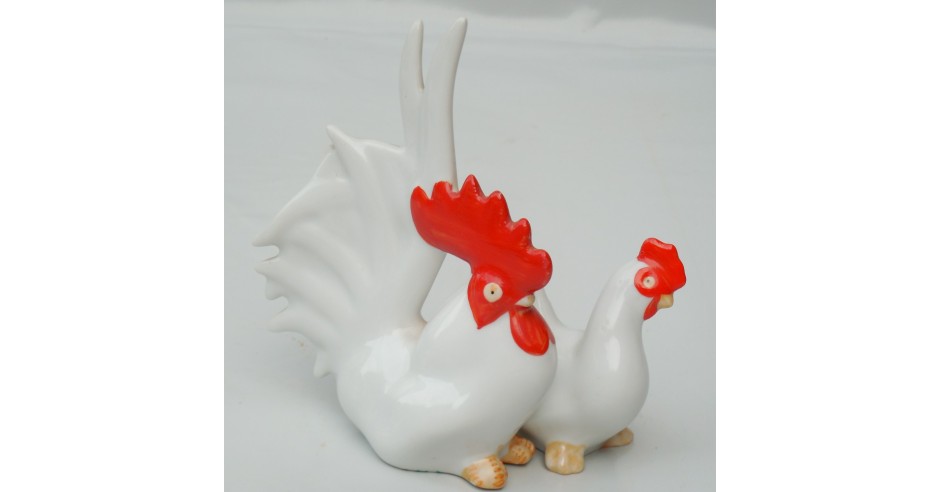 LOT 2 BIBELOURI COMUNISTE DE PORTELAN - COCOS SI GAINA - PASARI DE ...