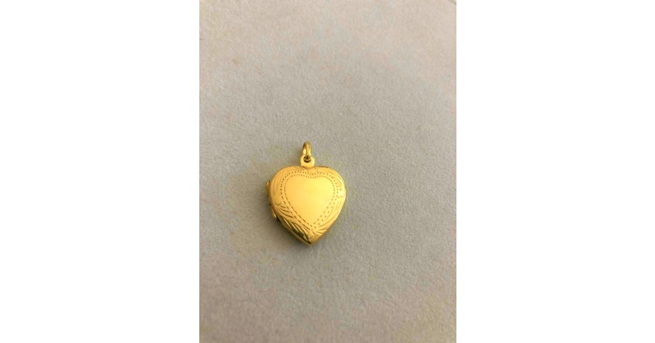 INIMA ARGINT PLACAT CU AUR - MEDALION PENTRU POZA | arhiva Okazii.ro