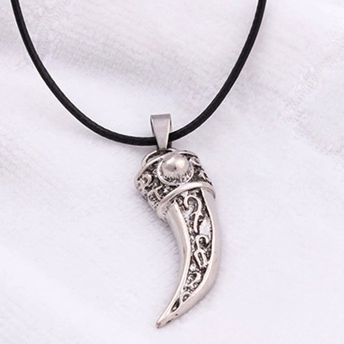 Pandantiv medalion colt domineering cu snur colt de lup medalion ...