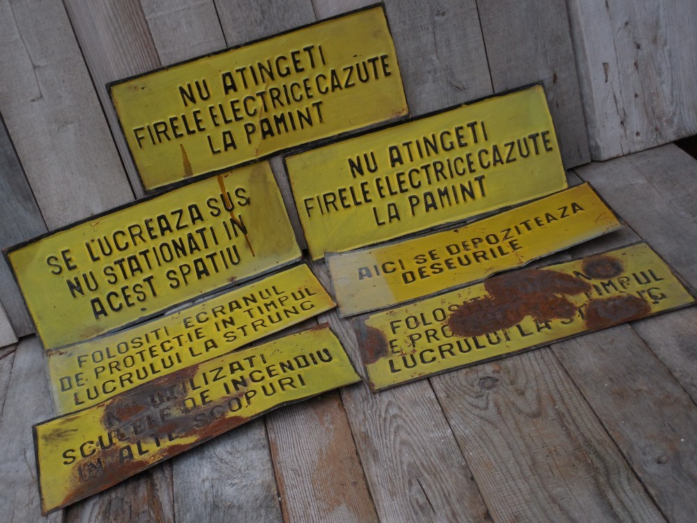 SET 7 TABLI?E / PANOURI VECHI DE AVERTIZARE CONFEC?IONATE DIN TABLA ...