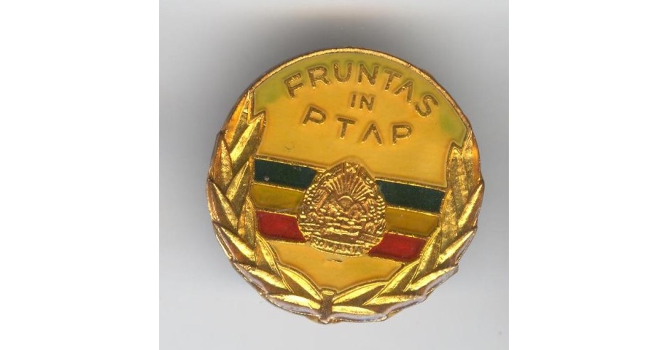 FRUNTAS in PTAP - Republica Socialista Romania 1970 - Insigna ...