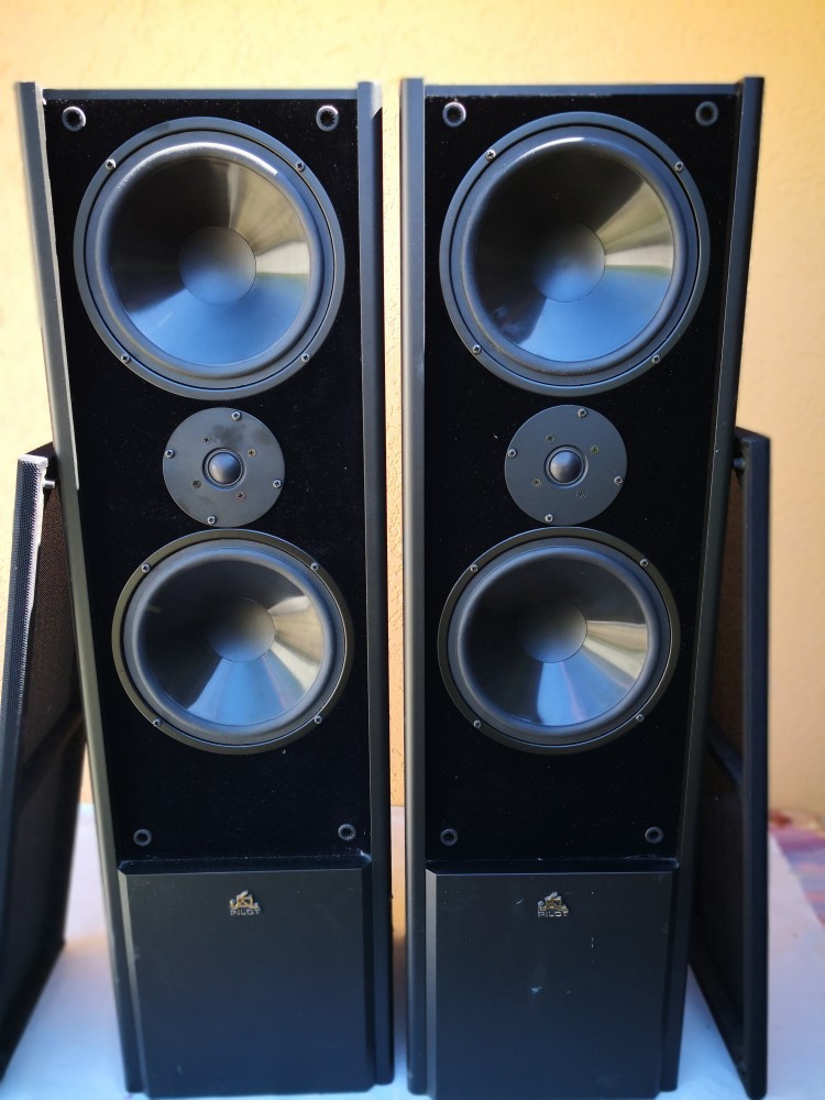 Boxe Pilot St 1000 Stare Perfecta Germania | arhiva Okazii.ro