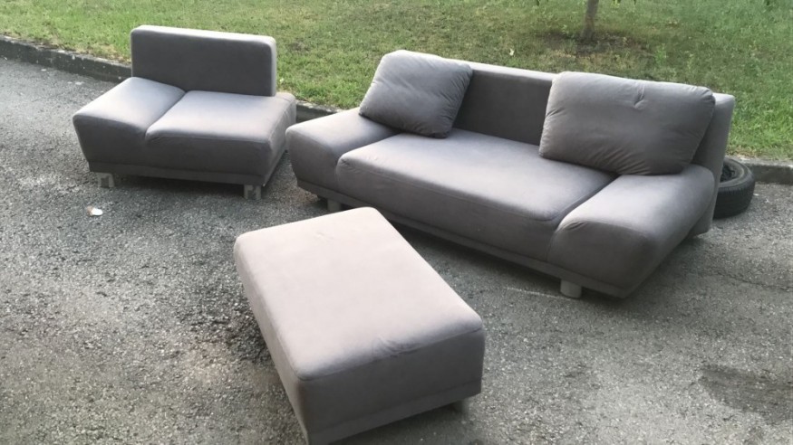 Canapele si fotolii second hand - Cumpara cu incredere de pe Okazii.ro.