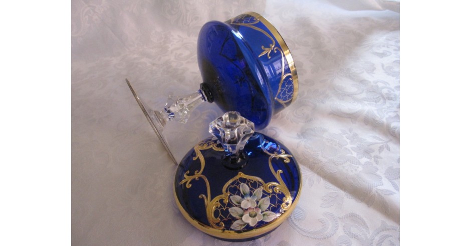 BOMBONIERA STICLA / CRISTAL COLORAT DE BOHEMIA 24 CM | arhiva Okazii.ro