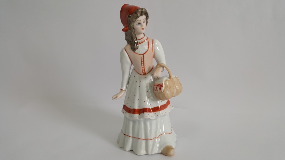 BIBELOU VECHI PORTELAN ROMANESC - ALBA IULIA - SCUFITA ROSIE | arhiva ...