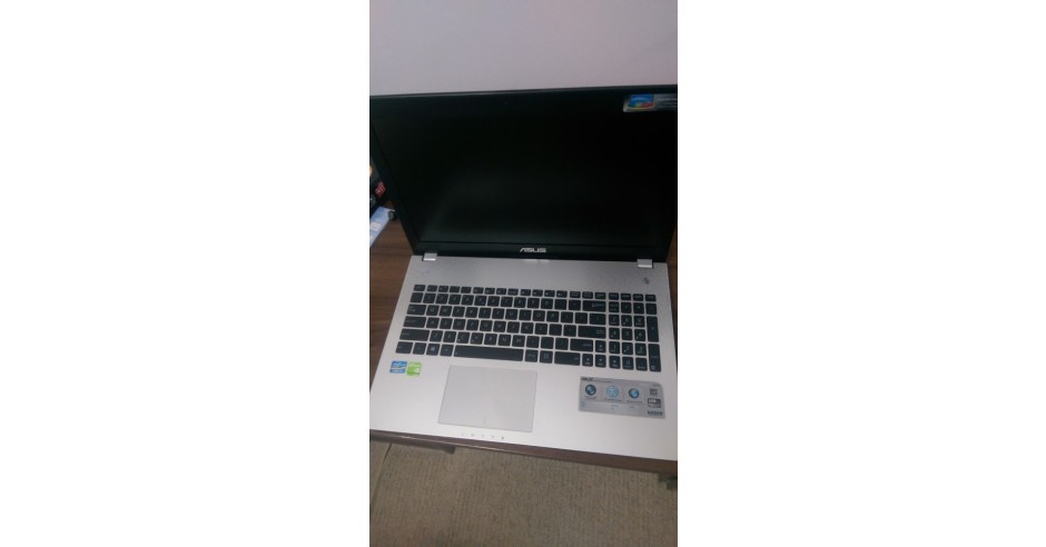 Laptop Asus R501V | arhiva Okazii.ro