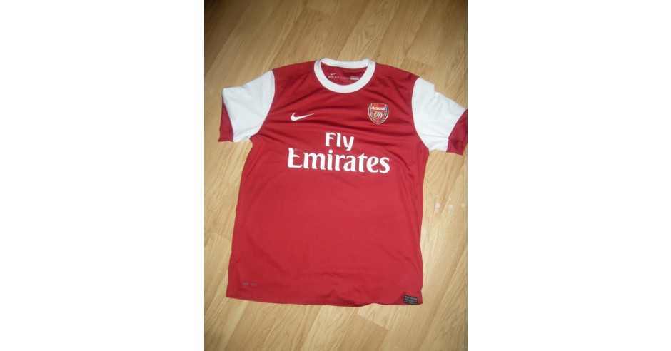 Tricou al Echipei Fotbal Arsenal Londra ,firma Nike , masura L | arhiva ...