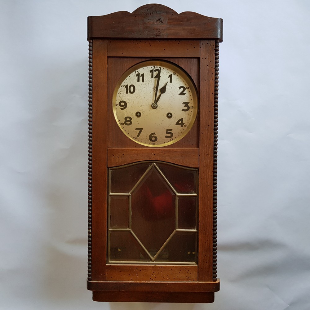 CEAS , PENDULA DE PERETE CU GONG LA JUMATATE SI ORA-JUNGHANS - GERMANIA ...