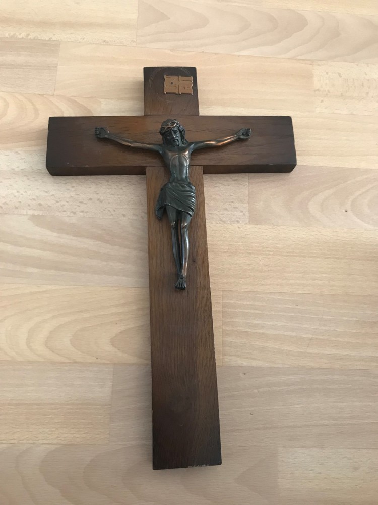 Cruce din lemn cu aplica Isus Rastignit din bronz sau alam 41x26 ...