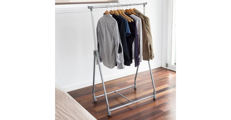 Cuier Pliabil Mobil pentru Haine | arhiva Okazii.ro