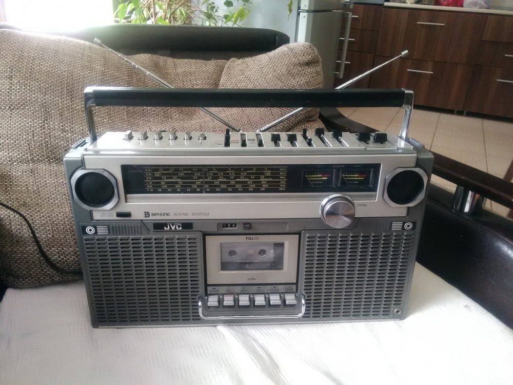 Radiocasetofon JVC RC-828L Biphonic, boombox vintage. | arhiva Okazii.ro
