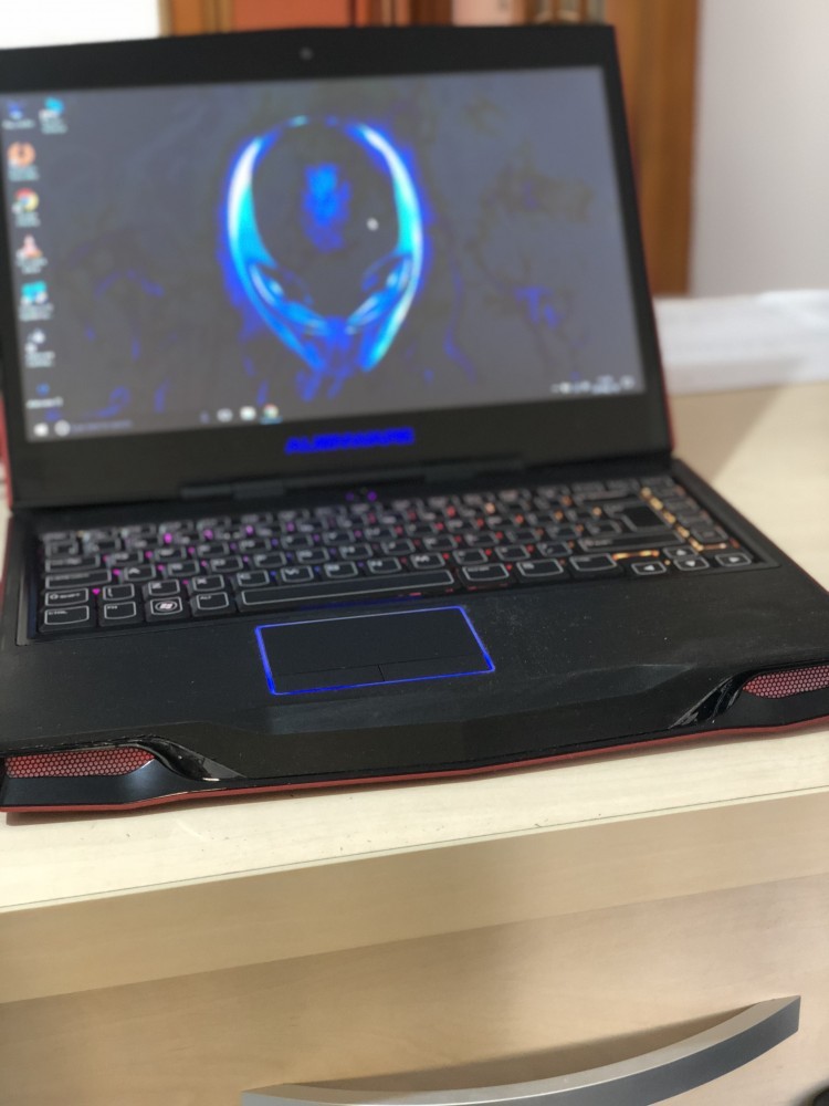 Leptop Alienware M14x i7 8Gb ram | arhiva Okazii.ro