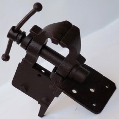 MENGHINA DE FIERARIE / FORJA - FOARTE MARE SI VECHE, FUNCTIONALA ...