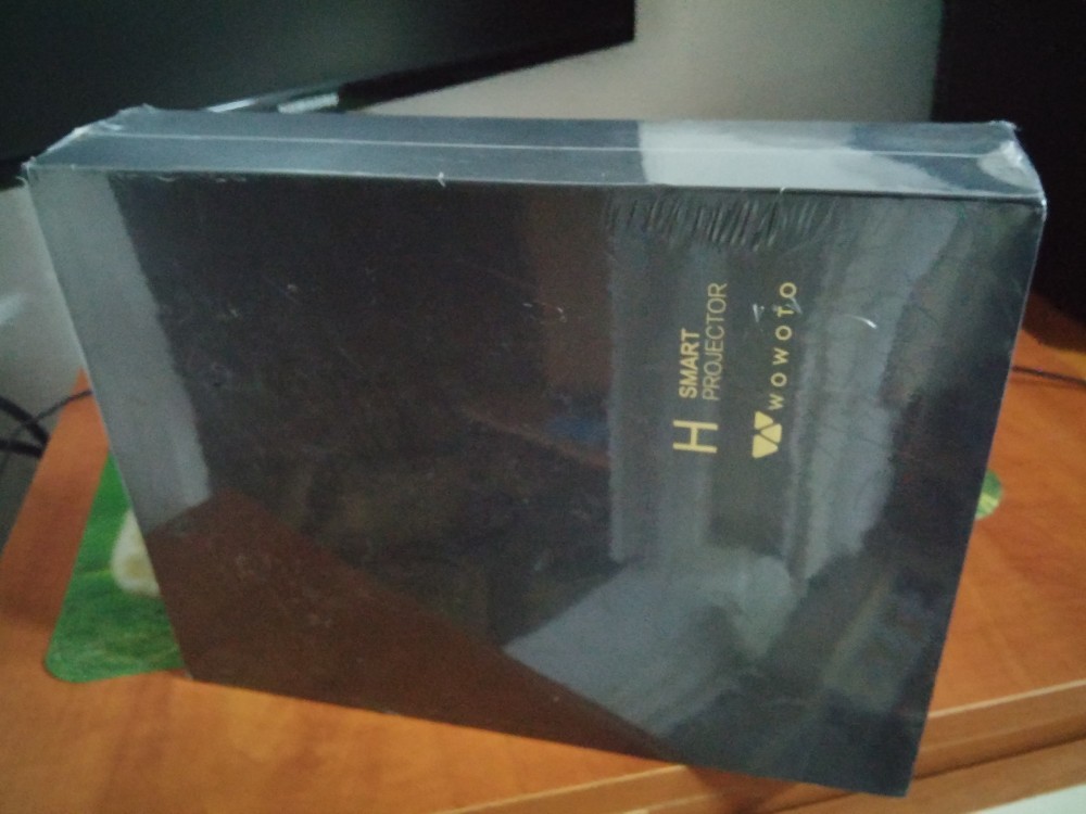 Wowoto H8-Video Proiector | arhiva Okazii.ro