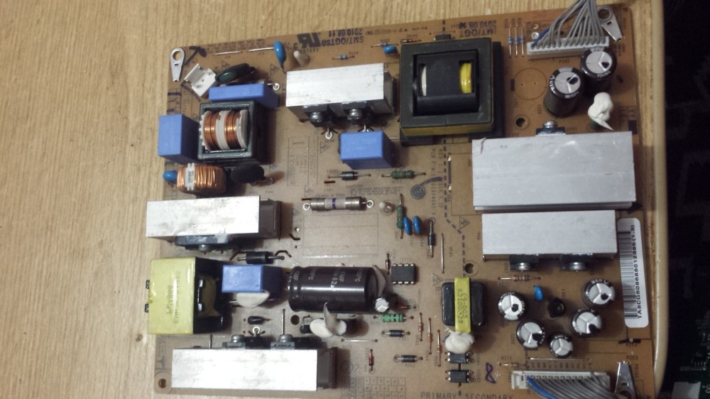 sursa EAY60868801,EAX61464001/8,LG LG 26LD350,T260XW04 VE | arhiva ...