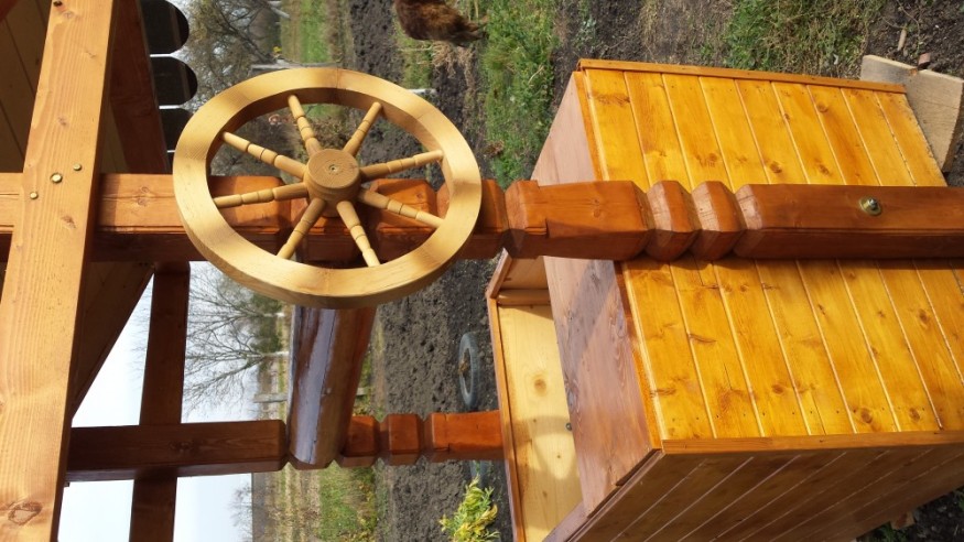 Fantana din lemn - Cumpara cu incredere de pe Okazii.ro.