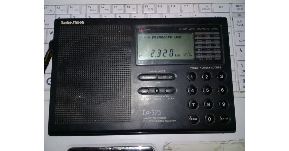 RADIO SHACK PLL SYNTHESIZED RADIO RECEIVER DX-375 AM/SW/FM STEREO 20 ...