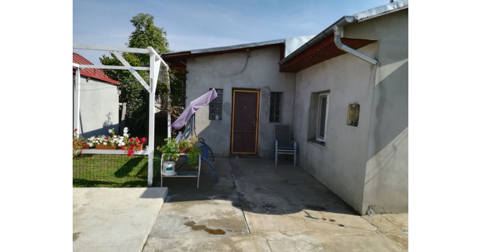 Casa la curte comuna Jilava Ilfov | arhiva Okazii.ro