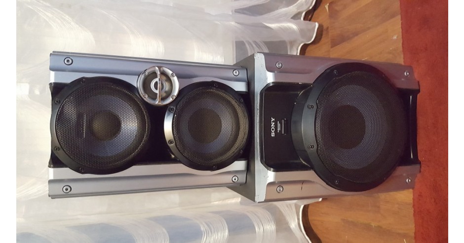 O boxa Sony SS-RG444 + un Swoofer Sony SS-WG450 | arhiva Okazii.ro