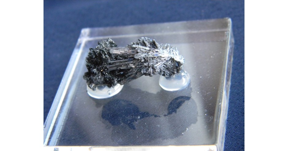 Specimen minerale - STIBINA (T1) | arhiva Okazii.ro