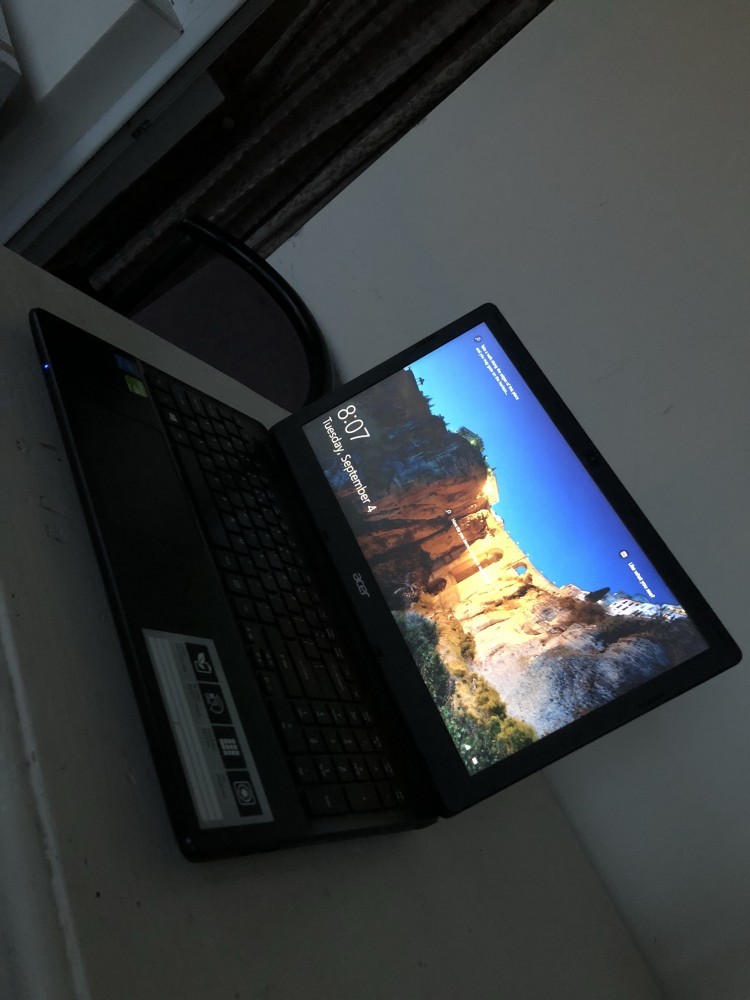 Acer Aspire E5-572G-31GT | arhiva Okazii.ro