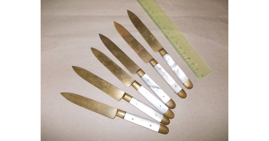 Set 6 cutite mici vintage, alama cu maner sidef | arhiva Okazii.ro