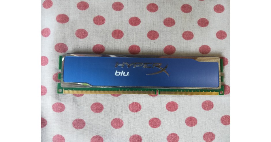 Memorie Ram Kingston HyperX Blu 4 GB (1 X 4 GB) 1600Mhz. | arhiva Okazii.ro