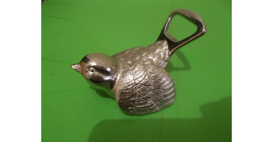 PASARE ARGINTATA , vechi DESFACATOR si CAPSATOR de sticle , dopuri ...