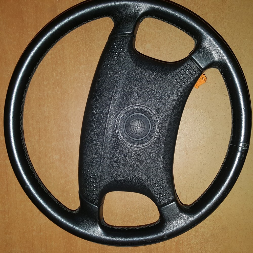 Volan BMW E36 | arhiva Okazii.ro