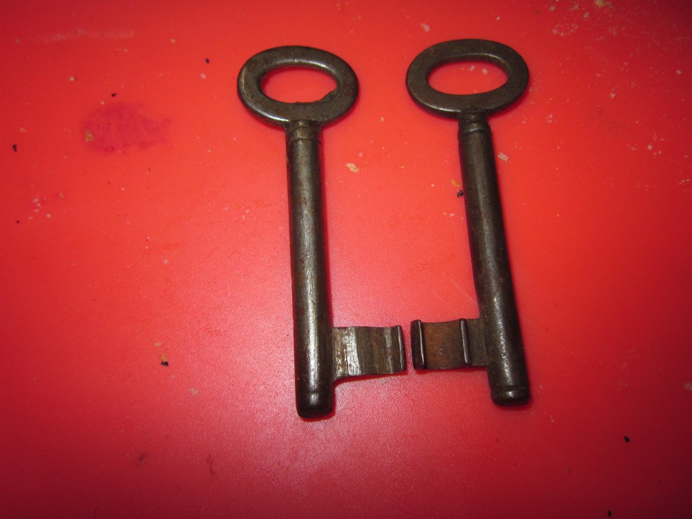 Chei vechi lot ce se vede lot doar toate cp3 | Okazii.ro