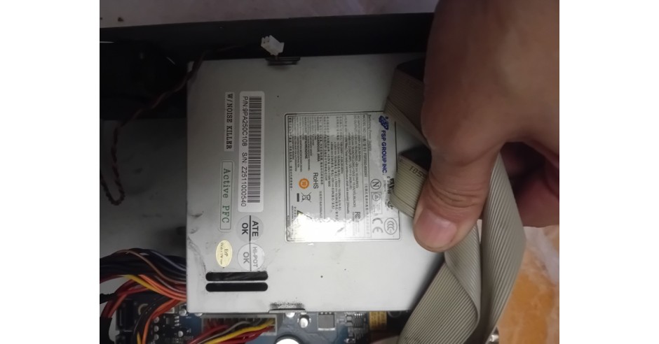 Sursa 220v Desktop pentru alimentare 8 Hdd de sata (power supply ...