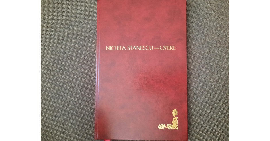 NODURI SI SEMNE - Nichita Stanescu (prima editie, 1982) LEGATA DE LUX RF10/1 | Okazii.ro