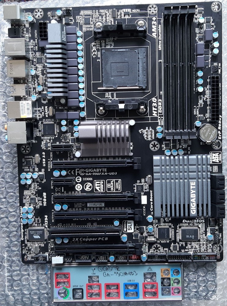 Placa de baza GIGABYTE GA-990FXA-UD3 REV 3.0 | arhiva Okazii.ro